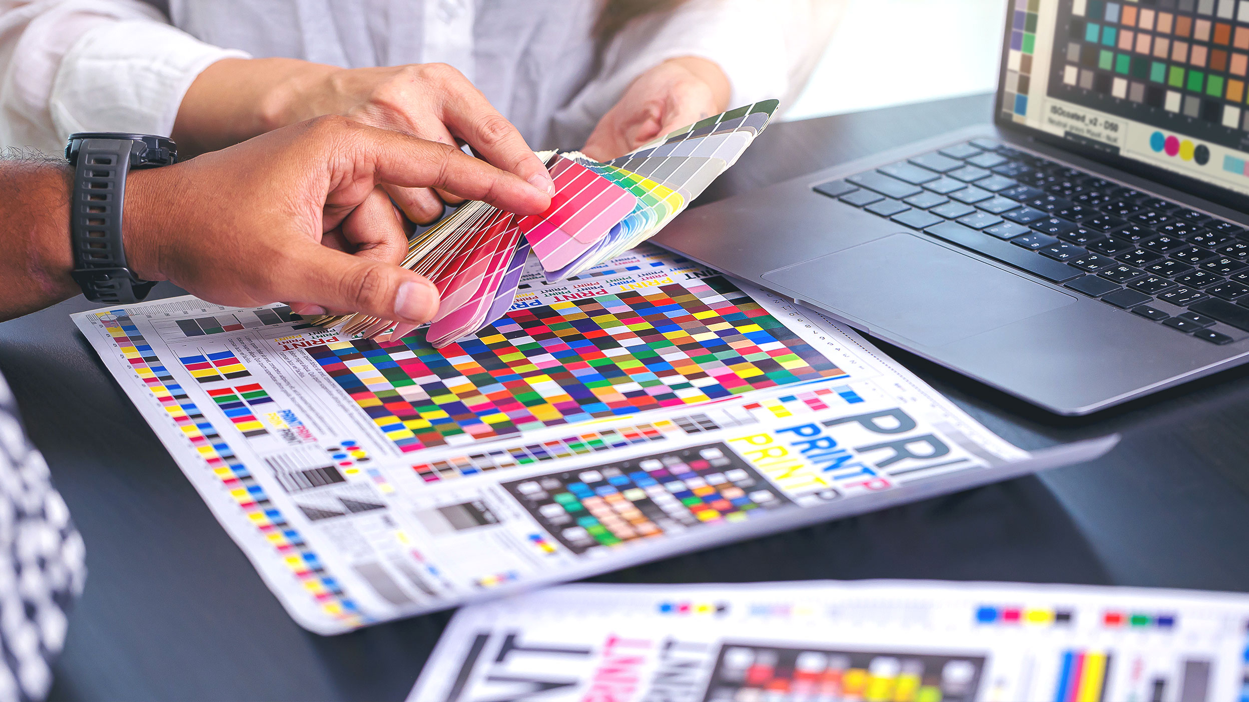 RGB vs CMYK: Know the Difference - Expert Insights, Customer Journeys ...